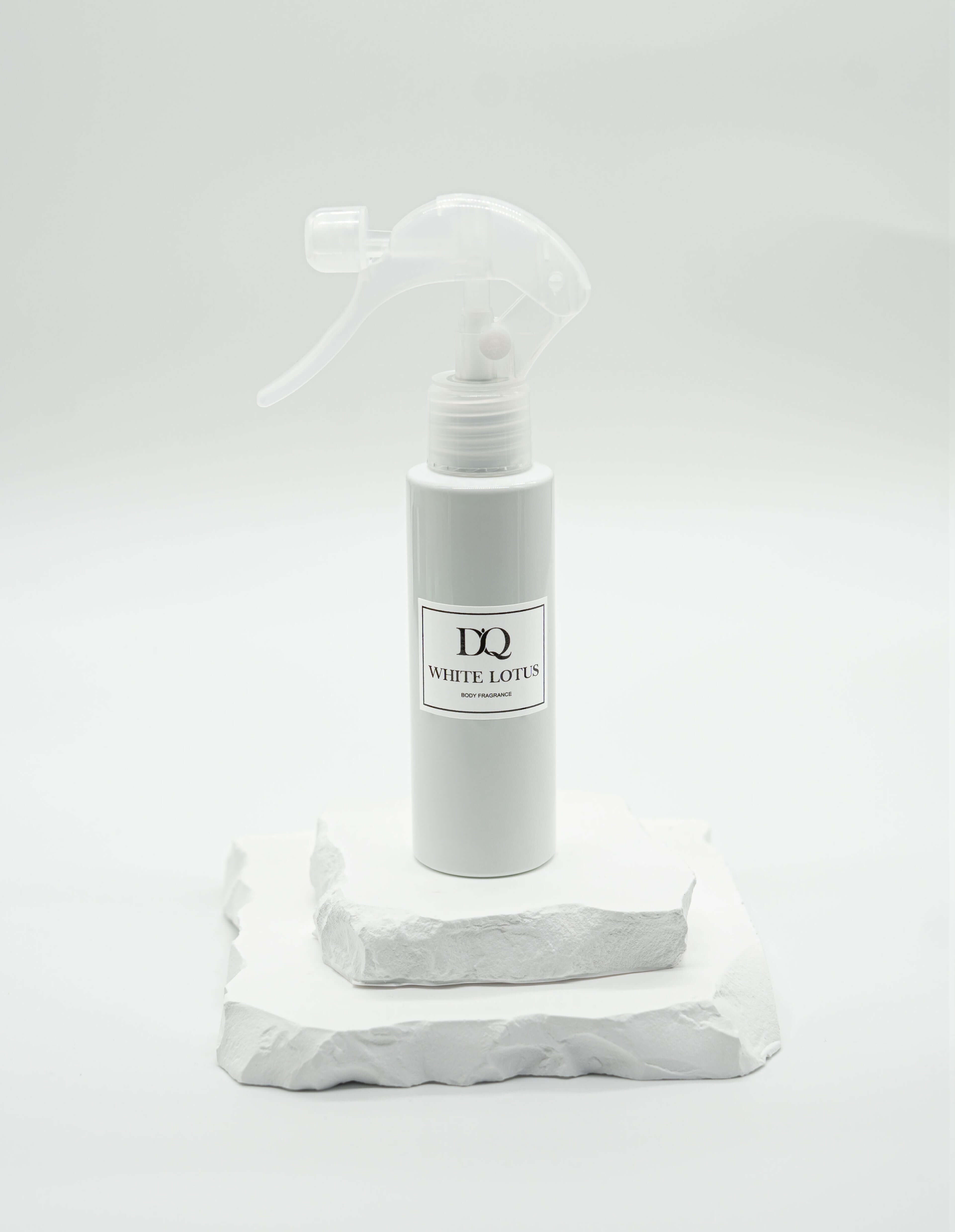D'QAR WHITE LOTUS - BODY SPRAY FRAGRANCE